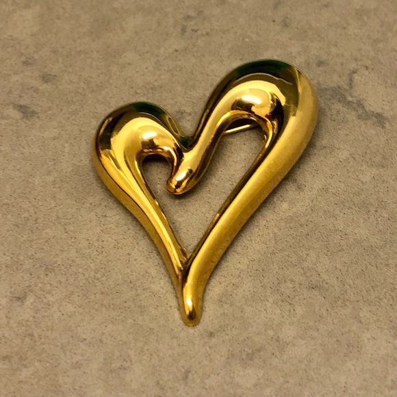 Monet | Jewelry | Monet Vintage Heart Brooch Pin | Poshmark